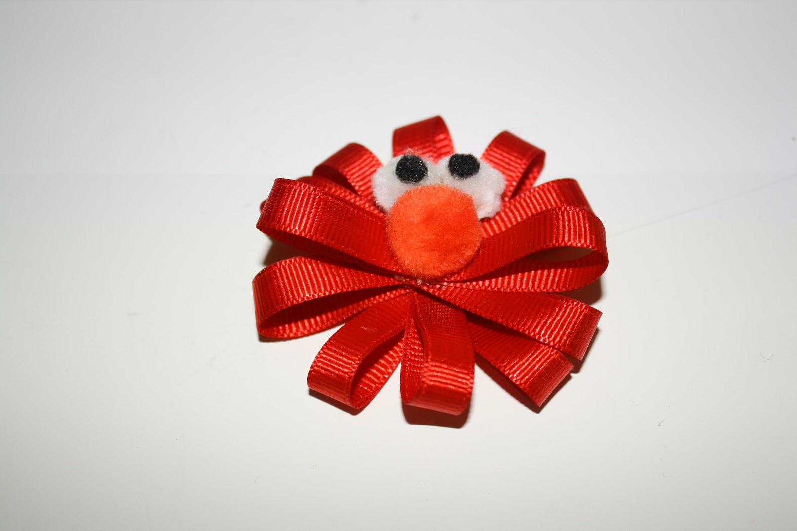 Crafty Momma: Elmo Hair Bow - DIY