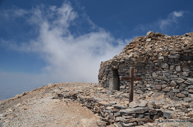 EXPLORE MOUNTAINS: ΣΤΗΝ ΚΟΡΥΦΗ ΤΗΣ ΚΡΗΤΗΣ (ΤΙΜΙΟΣ ΣΤΑΥΡΟΣ ΨΗΛΟΡΕΙΤΗ ...