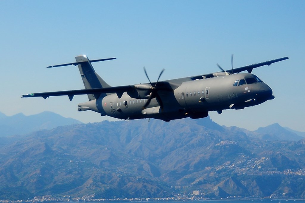 Iconic Italy's Atlantic sunsets as the nation introduces P-72A - Blog ...