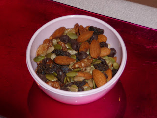 Pink-Vegan: Cinnamon Trail Mix