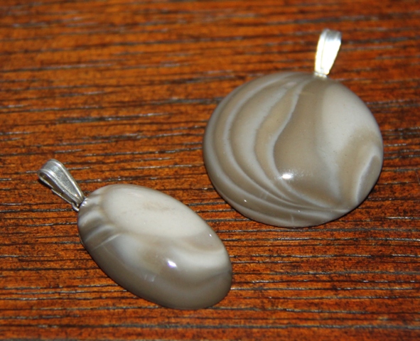 Sara's - uniikit korut: Kivenhionta