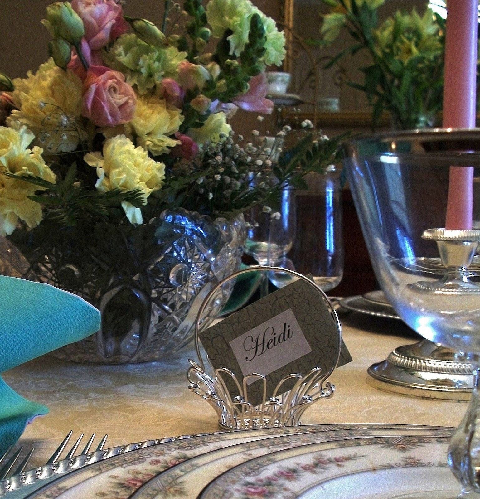 Words on Wheels: Lunching With The Ladies