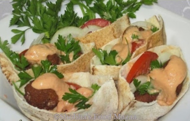 Shobha's Food Mazaa: FALAFEL SANDWICH / PITA POCKETS