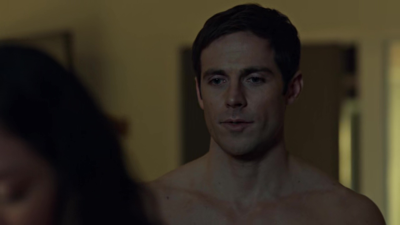 ausCAPS: Dylan Bruce shirtless in Orphan Black 1-05 "Conditions of Existence"