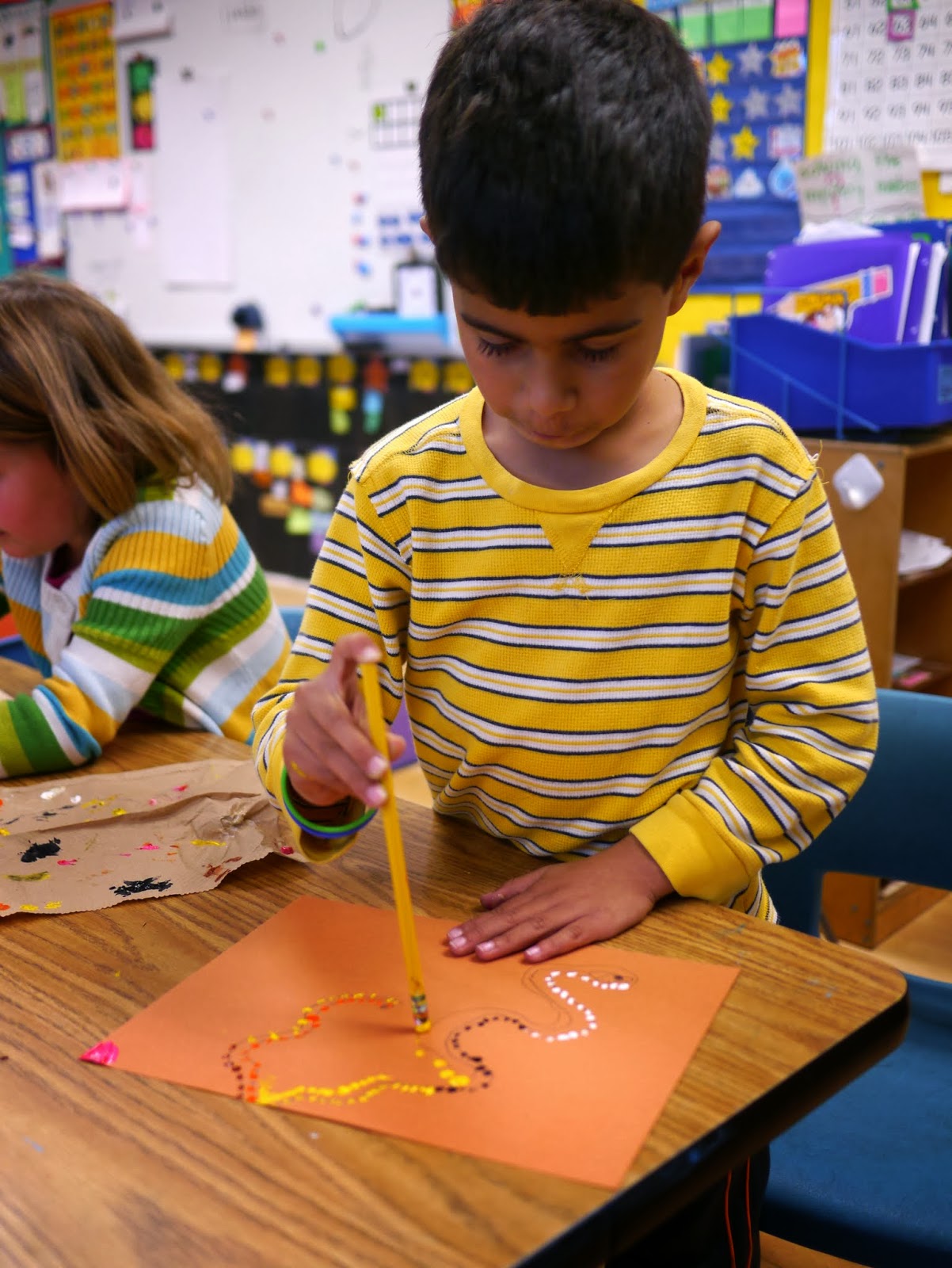 Little Hiccups: Aboriginal Dot Art Activity