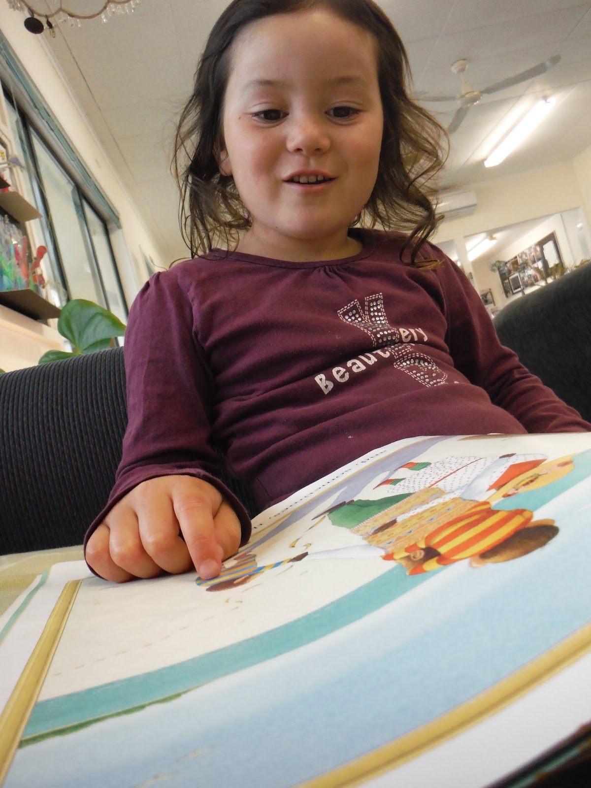 Mairtown Kindergarten: HAVE A HAPPY TERM BREAK