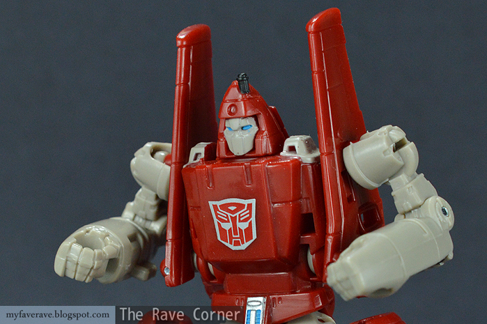 The Rave Corner: Transformers Generations Combiner Wars Legends Class ...