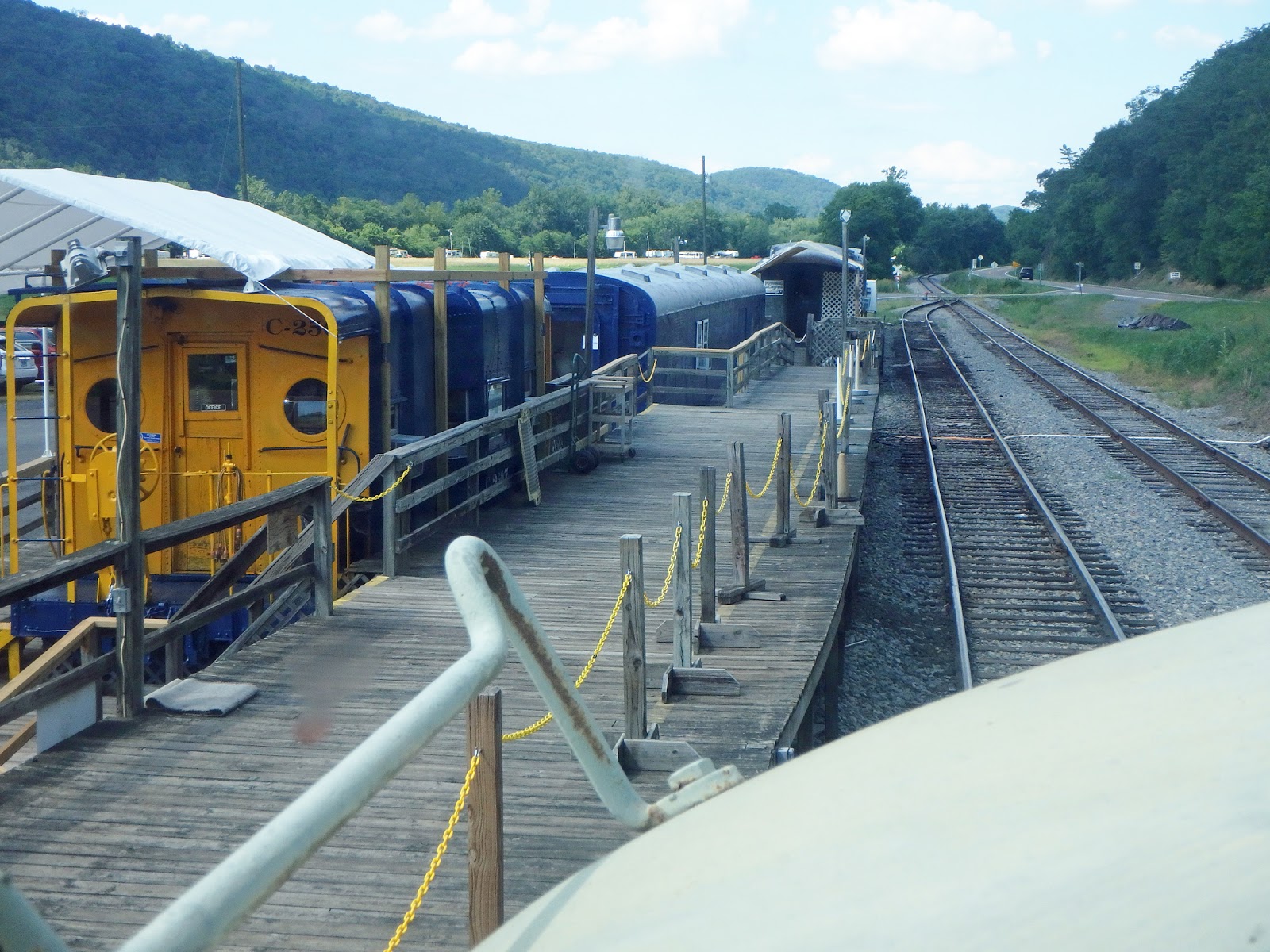 Rails & Trails: Potomac Eagle Scenic Railroad 2017
