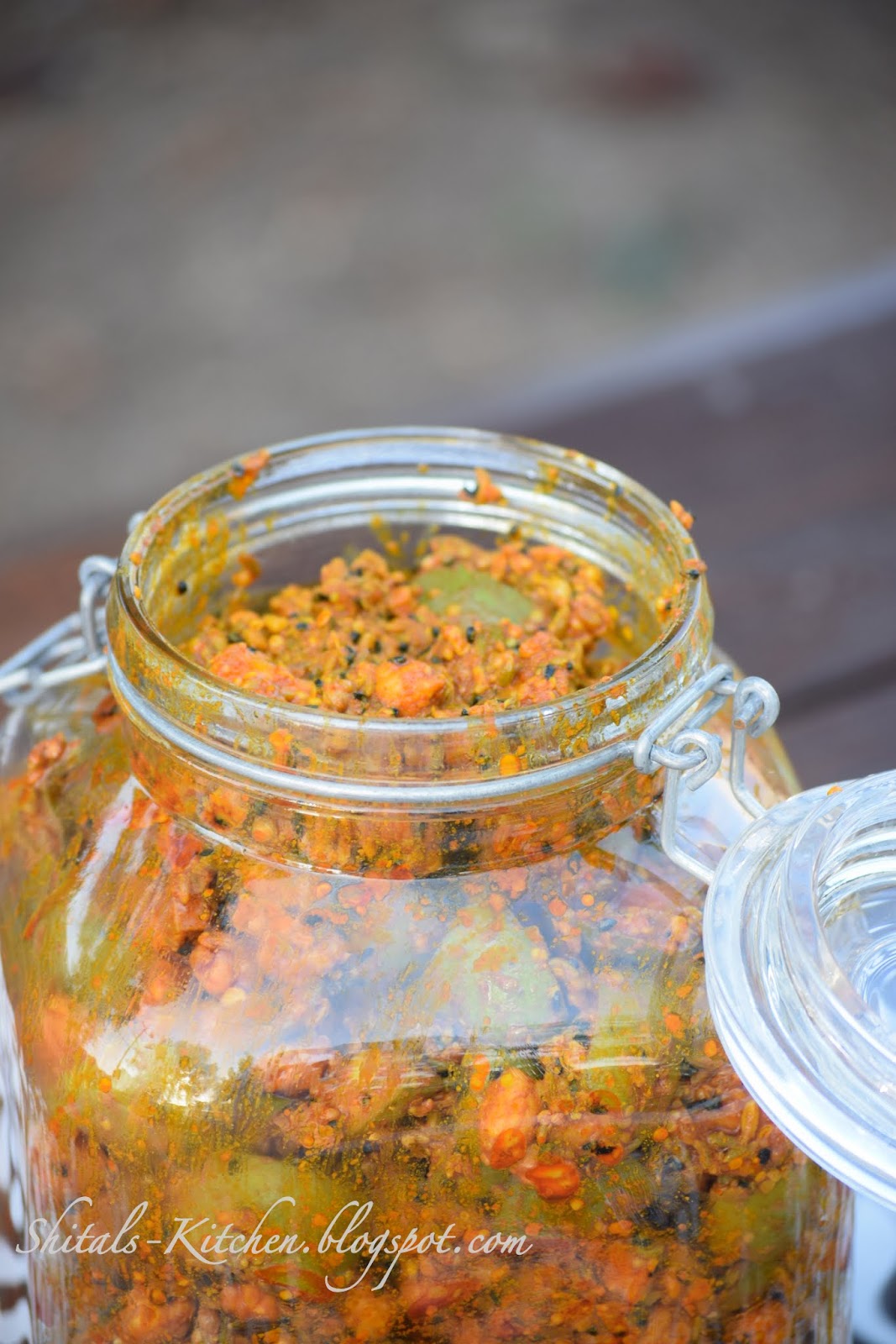 Shital's-Kitchen: Punjabi Raw Mango Pickle