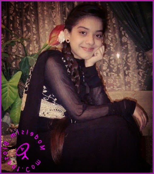 Arisha Razi Hot Picture And HD Wallpapers - Model and Celebrity Bios ...