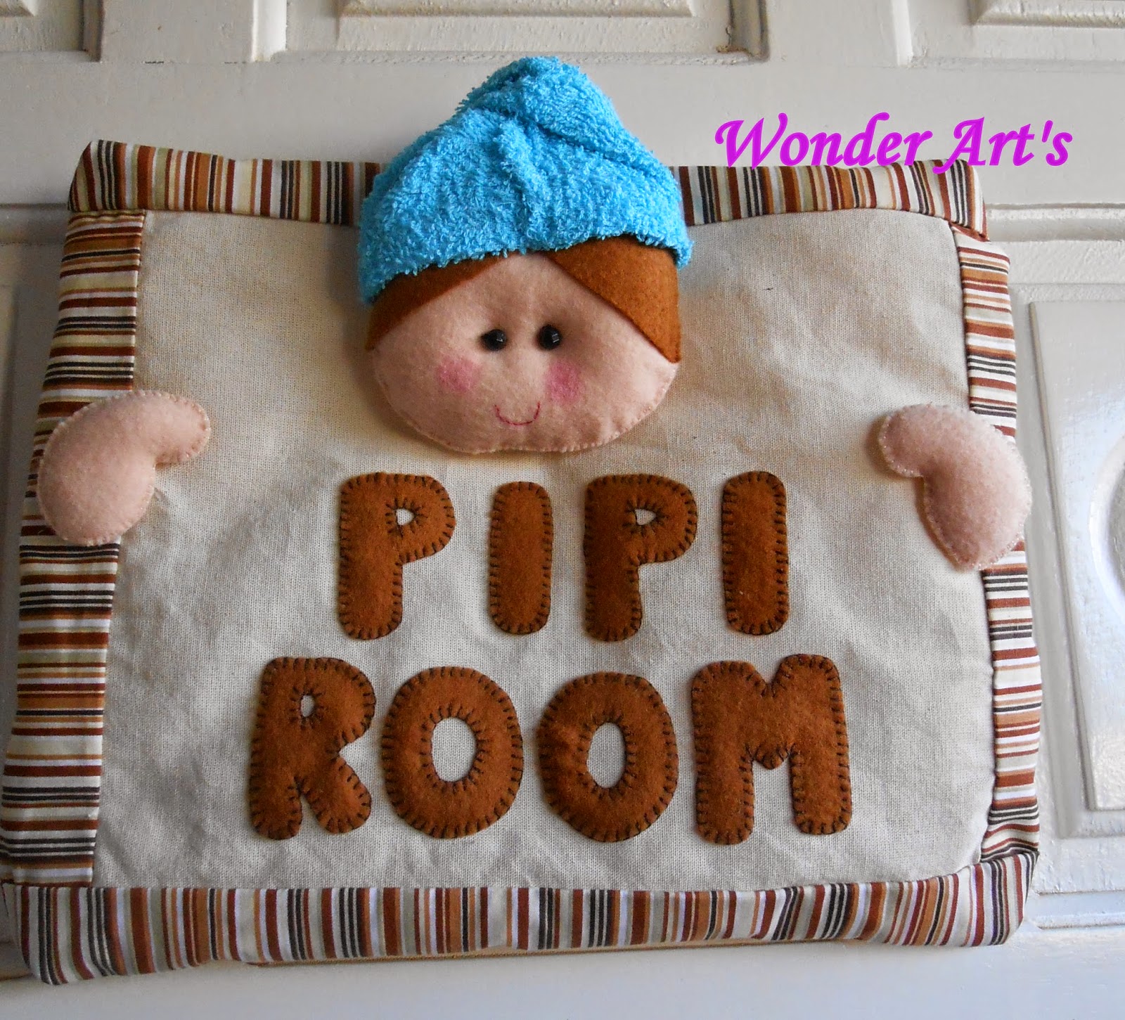 Wonder Art's: Pipi Room