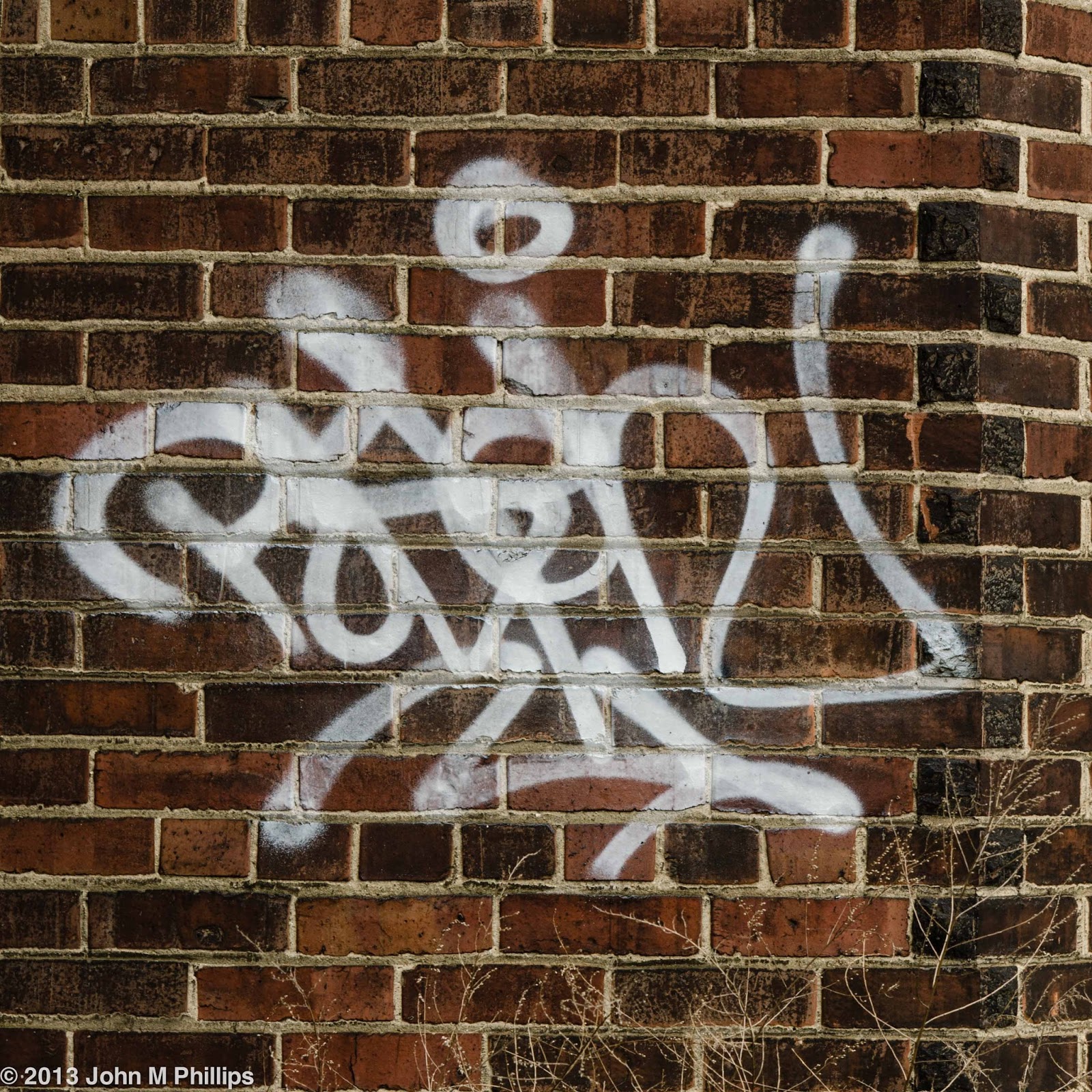 SKEPTIC PHOTO: TAGGING SKEPTIC PHOTO: TAGGING