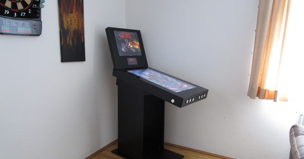 Visual Pinball cabinet with 3 monitors
