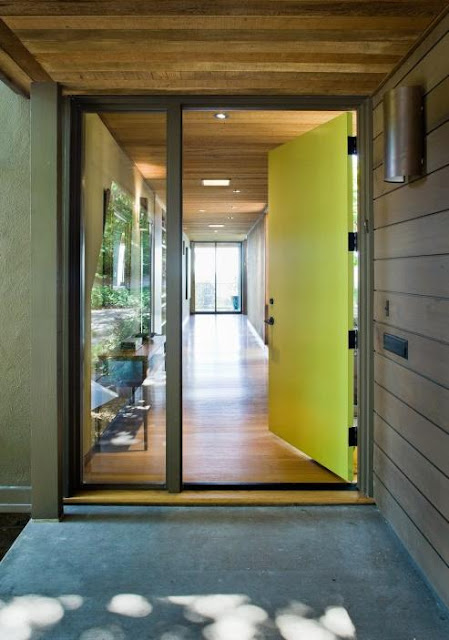 Delorme Designs: BRIGHT FRONT DOORS