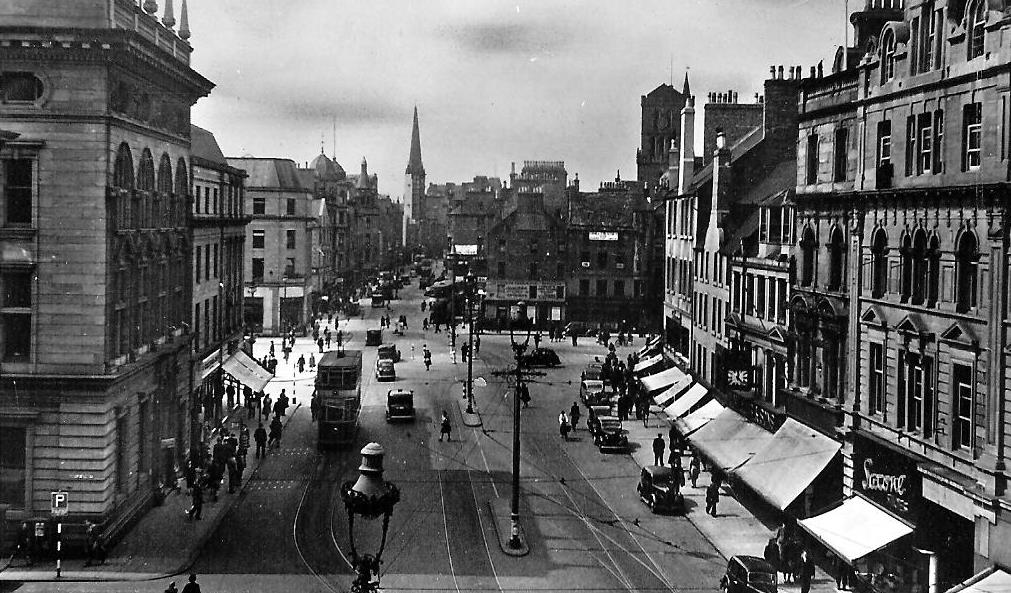 Tour Scotland: Old Photograph High Street Dundee Scotland