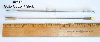 The Hand Moulding Tools Used In Foundry Industry And Definations ...