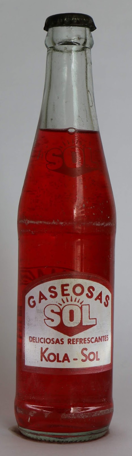 COLECCION BOTELLAS GASEOSAS COLOMBIA: SOL