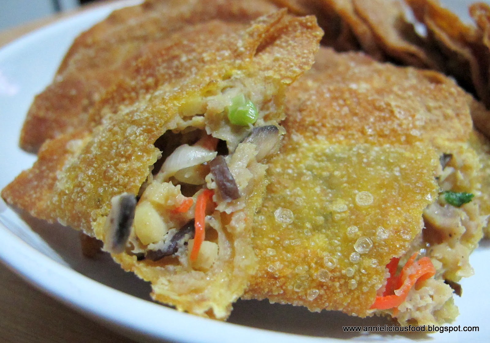 Annielicious Food: Deep Fried Dumplings (炸水饺)