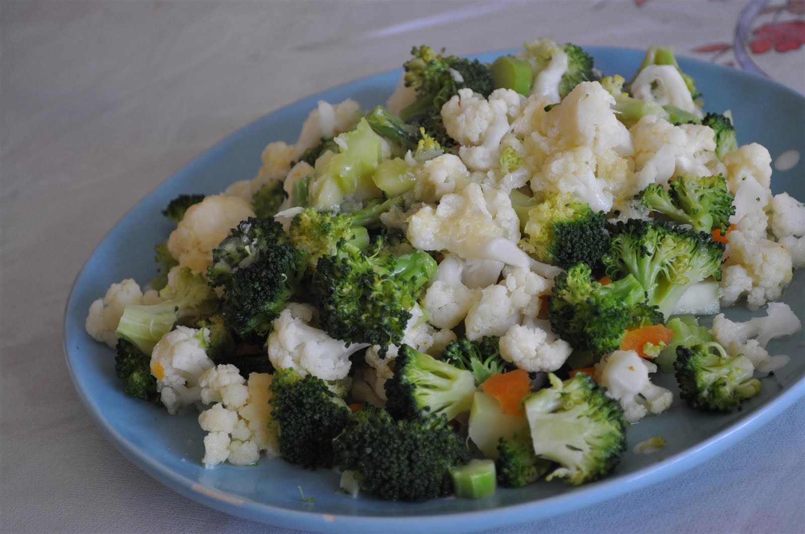 Afiyetle...: arap yemegi: KEBSEH ve favori salatalar