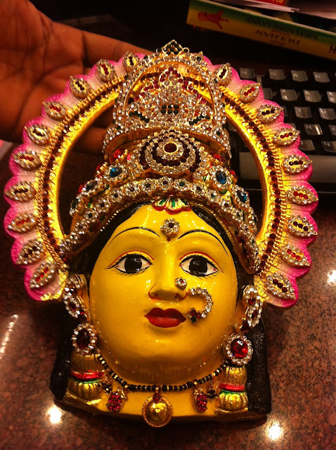 SHRINGAR COSTUMES: LAKSHMI MUKHAVADA / LAKSHMI MASK