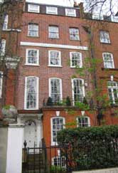 Houses and Places/ Countries.: Cheyne Walk London