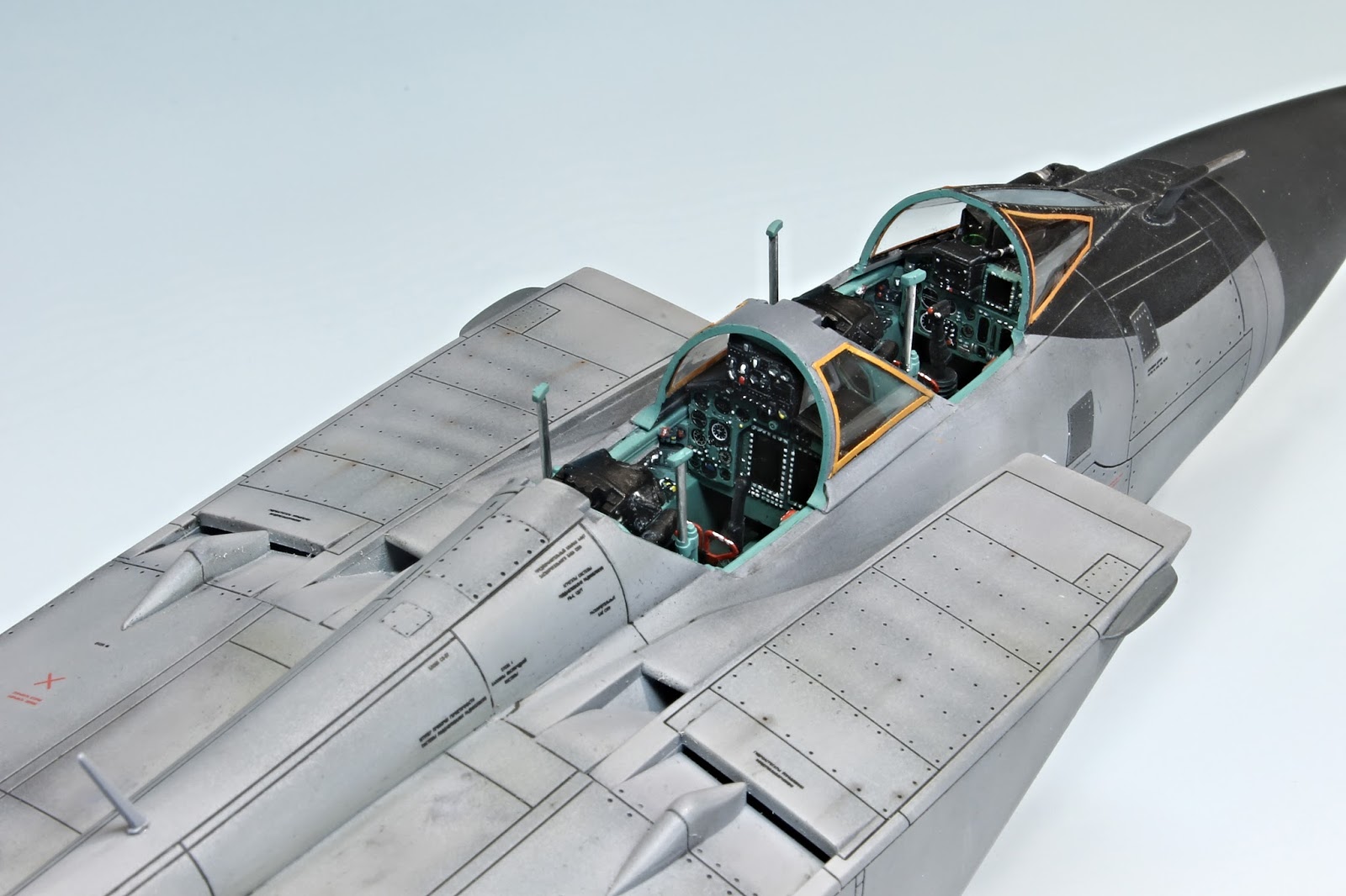 Istvan Michalko's scale models: MiG-31BM Foxhund - AMK, 1/48 - Finished!