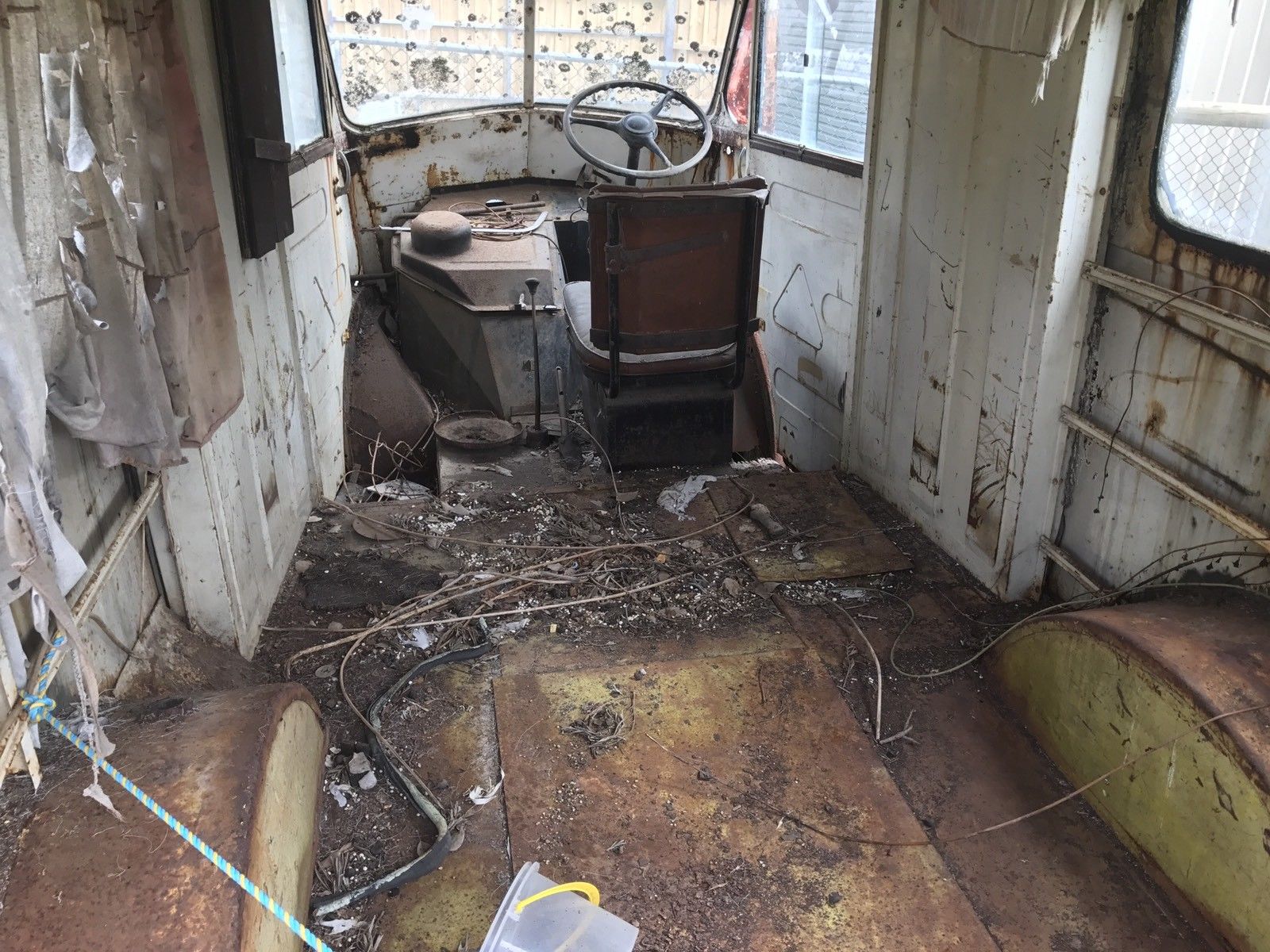 -=-Morris J Type Vans-=-