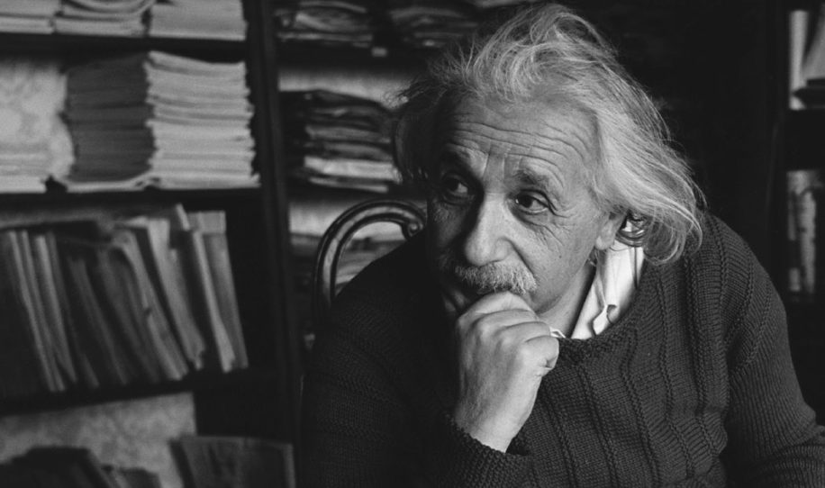 Las fuertes palabras de Einstein cuando le preguntaban si creía en Dios ...