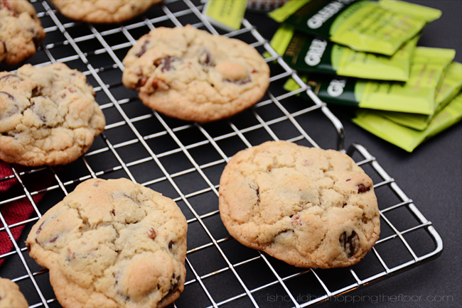 Green Tea-Infused Dark Chocolate Chip Cookies | i should be mopping the ...