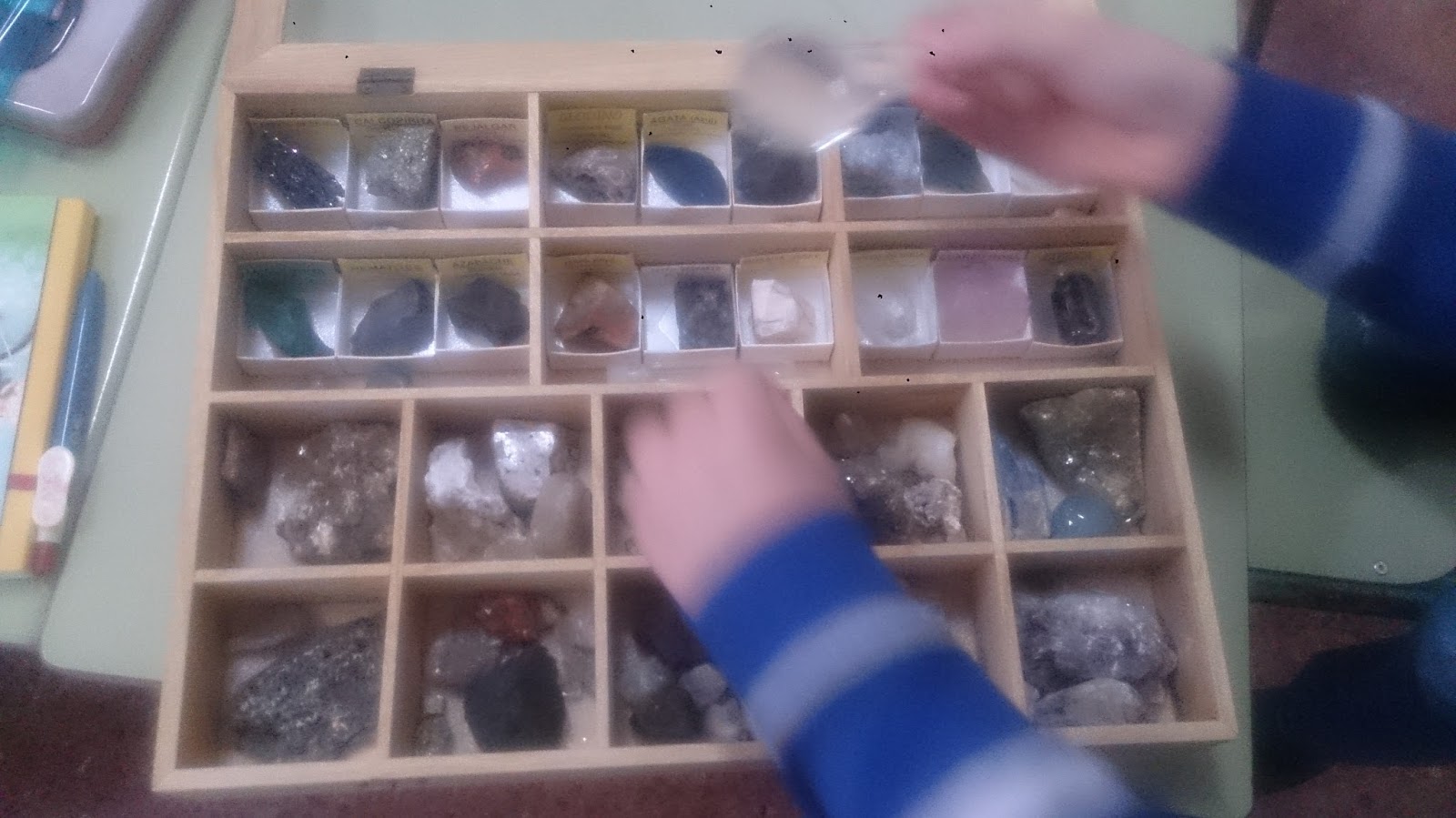 Lucy's Classroom: Minerals! 5th grade A