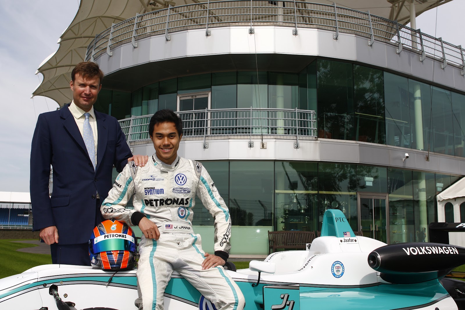Compactmotorsports: Jazeman Jaafar Becomes First Malaysian Driver in BRDC
