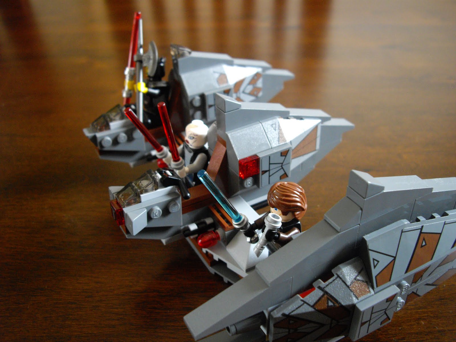 The Bright side of the force: Figurines LEGO : Sith NightSpeeder