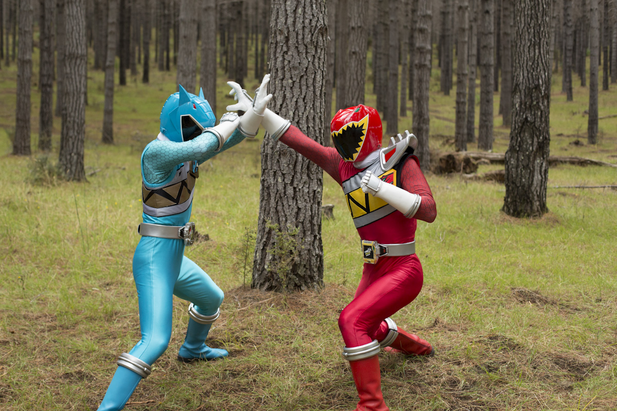 Ranger Aqua estreia esse Sábado em Power Rangers Dino Super Charge