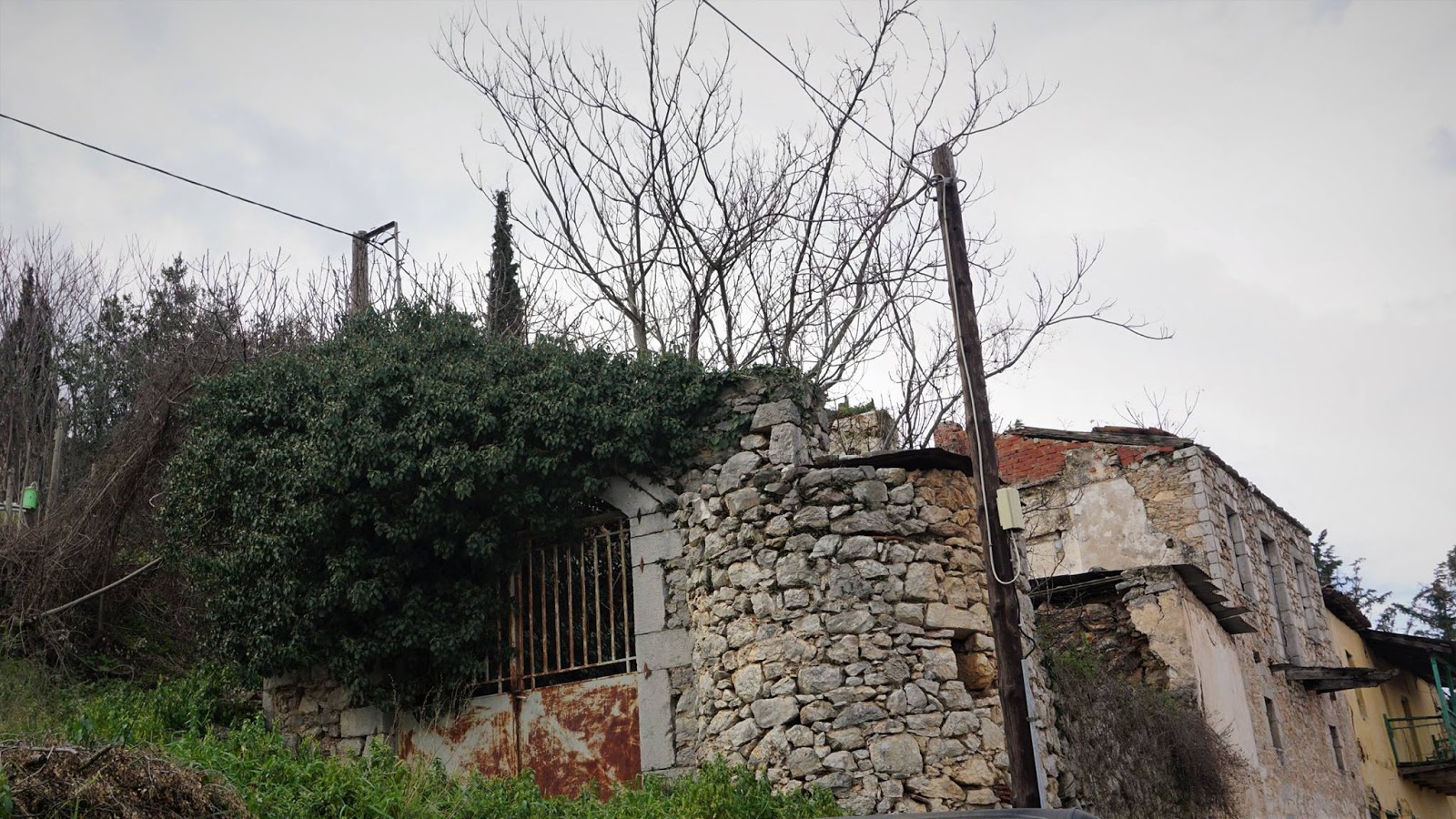 AMFIKLIA-Αμφίκλεια: Αμφίκλεια: Οδός Αγ. Βλασίου, πλούσιο φωτορεπορτάζ ...