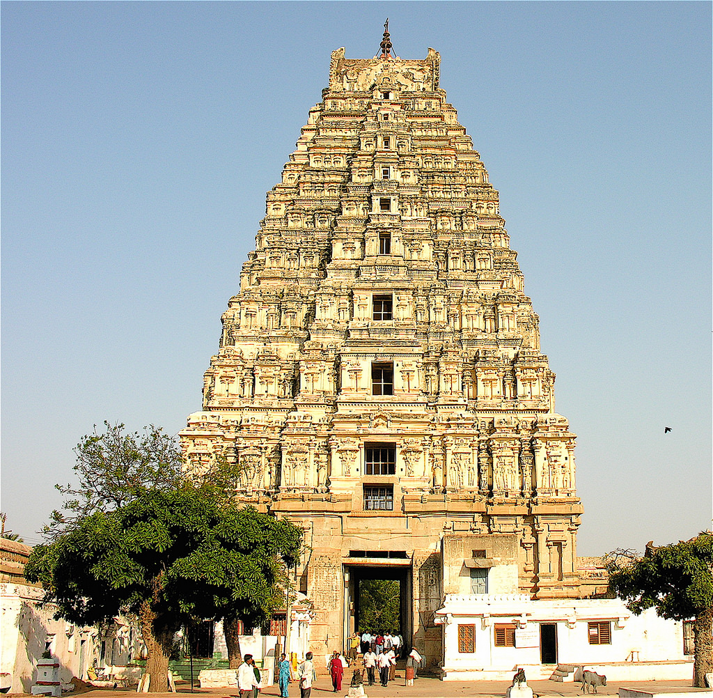 Visiting the majestic and mesmerizing South Indian temples