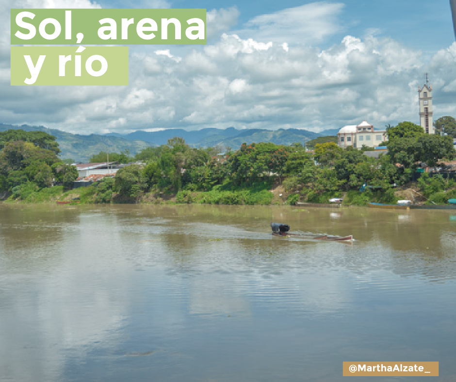 MARTHA ALZATE: SOL, ARENA Y RÍO