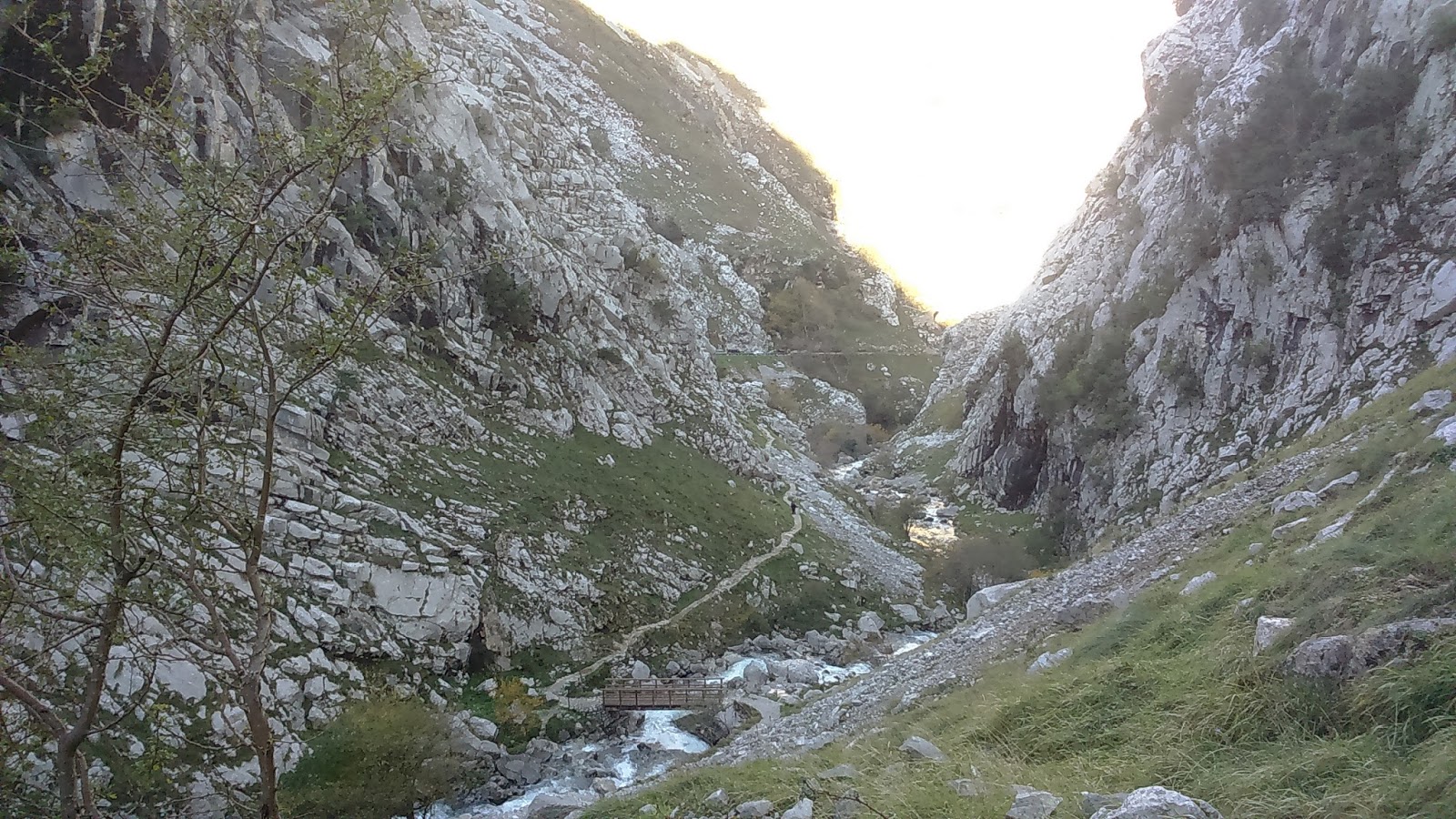 Senderismo en Bizkaia, y alrededores...: Ruta de Bulnes