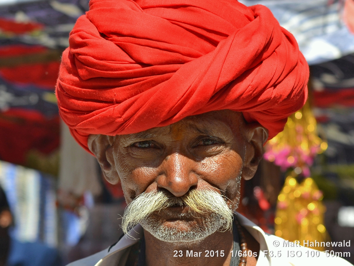Facing the World: Tying the Rajasthani Pagari
