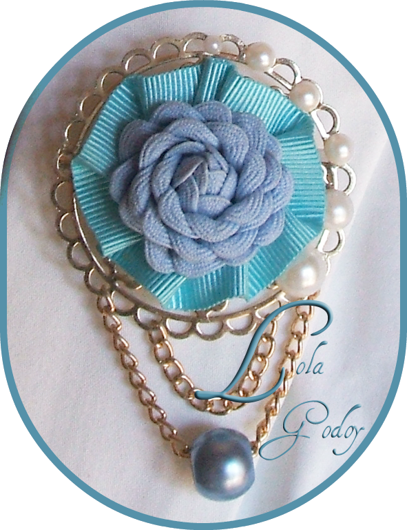 REDECORATE CON LOLA GODOY: BROCHE O COLLAR REALIZADO CON CINTA ONDULADA ...