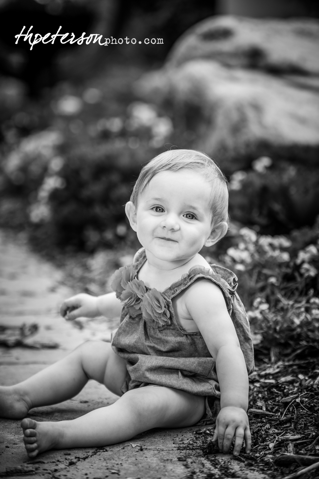 Miss Addi's 9 Month Session - Topeka, KS Professional Baby ...