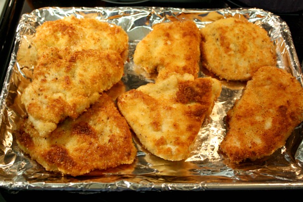 Crispy Parmesan Chicken Cutlets with Veggie Pasta Marinara — Mommy's ...