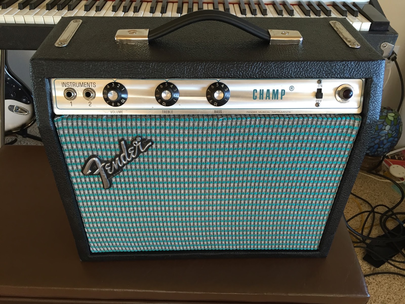 NJ2X: Vintage Fender Champ Amplifier Restoration