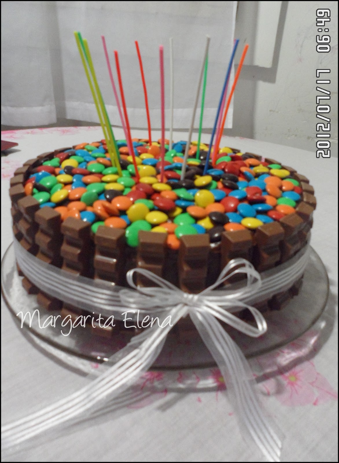 La Margarita - Cocina y deco: Torta con chocolates y roclets