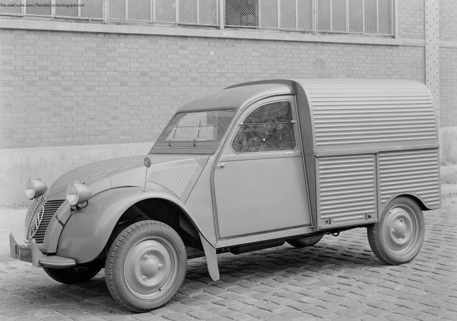 Revista Coche: Citroen recuerda sus comerciales históricos en el ...