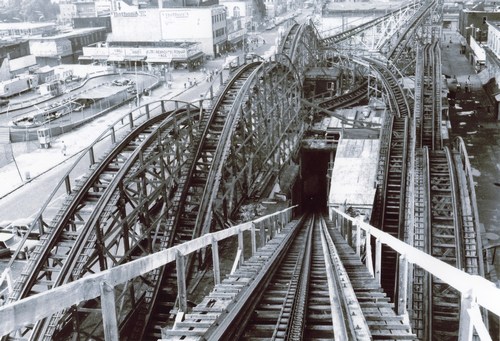 Bloggercoaster: LaMarcus A. Thompson