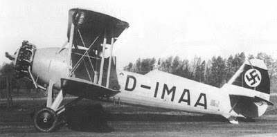Airplanes in the skies + FAF history: Heinkel He 50