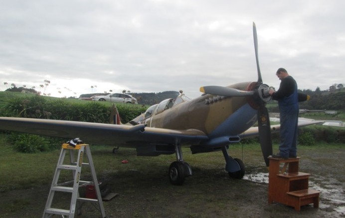 NZ Civil Aircraft: Spitfire early morning move