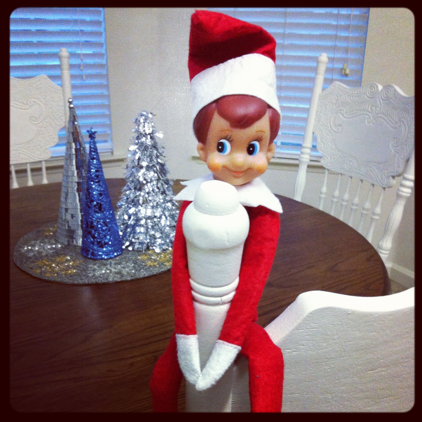 Blink of an Eye: Elf on the Shelf