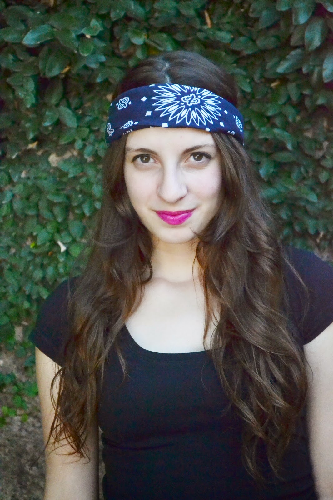 INSTAGRAM - FACEBOOK - BLOGLOVIN - TWITTER