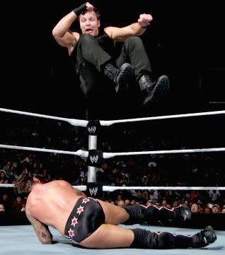 WWE In live!!!!: CM PUNK vs DEAN AMBROSE